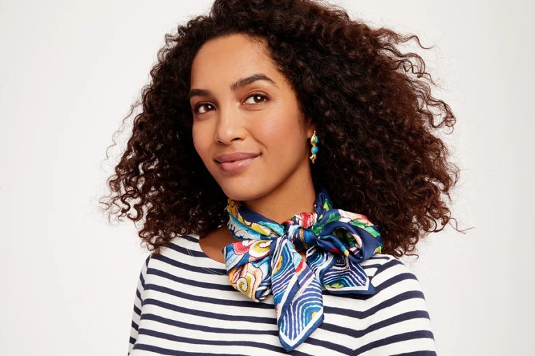 How to Choose the Right Fabric Scarf – Fashion Judgment